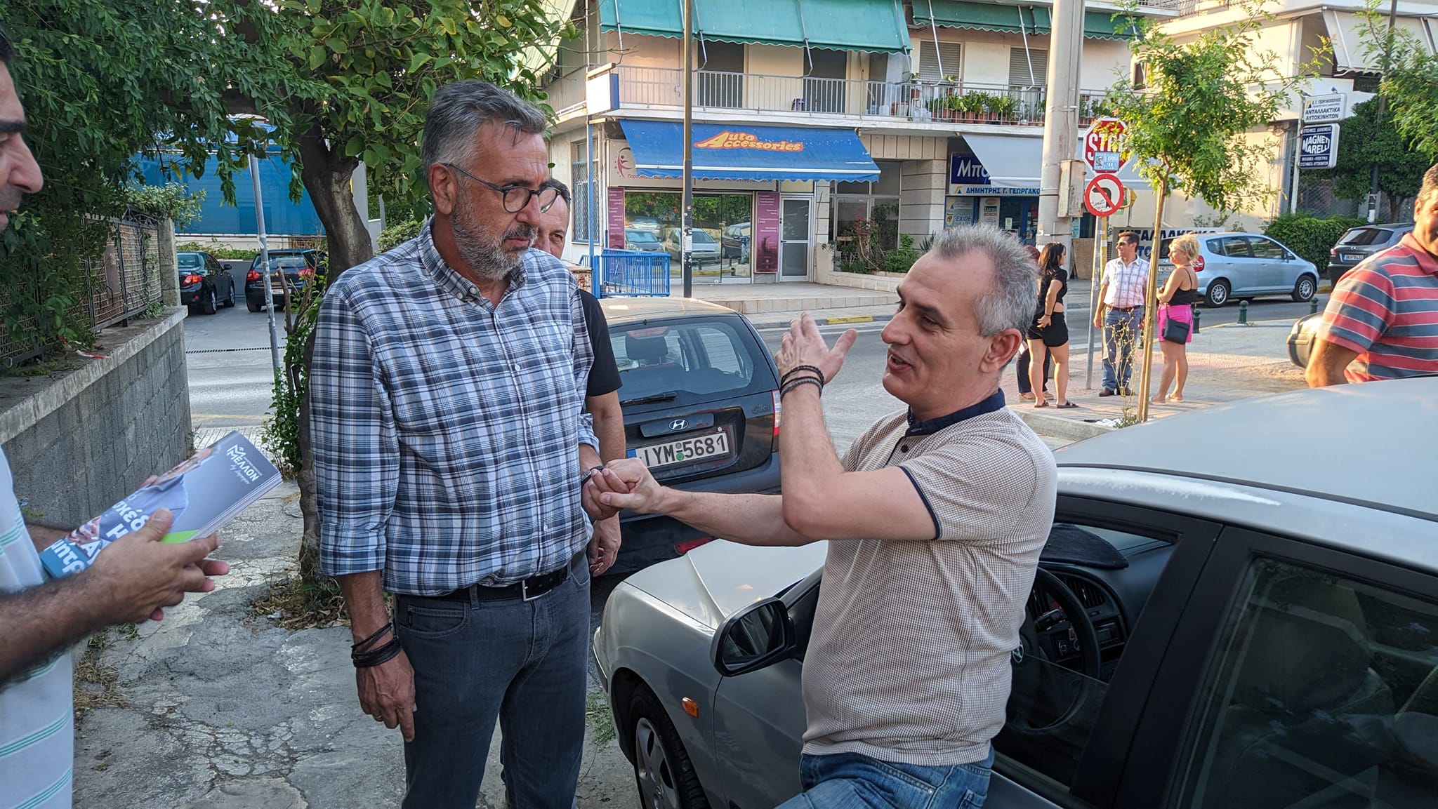 ΠΕΡΙΟΔΕΙΑ ΣΤΗΝ ΛΕΩΦ.ΠΑΠΑΓΟΥ – Στέλιος Μαμαλάκης